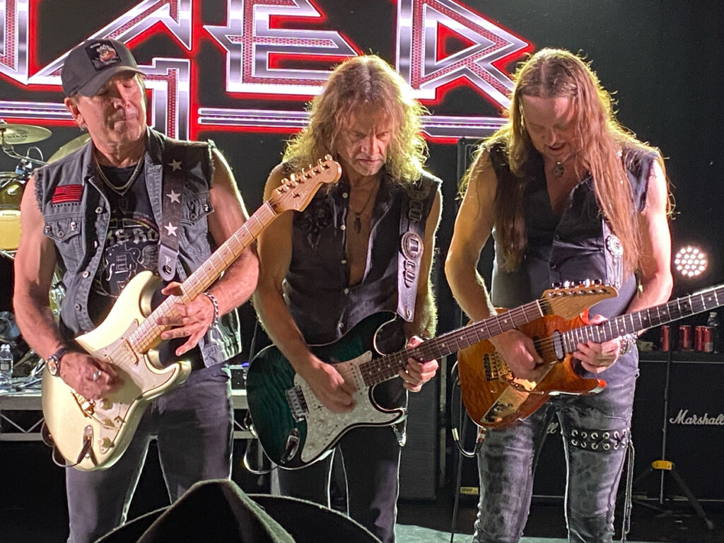 Winger Wallpapers - Wallpaper Cave