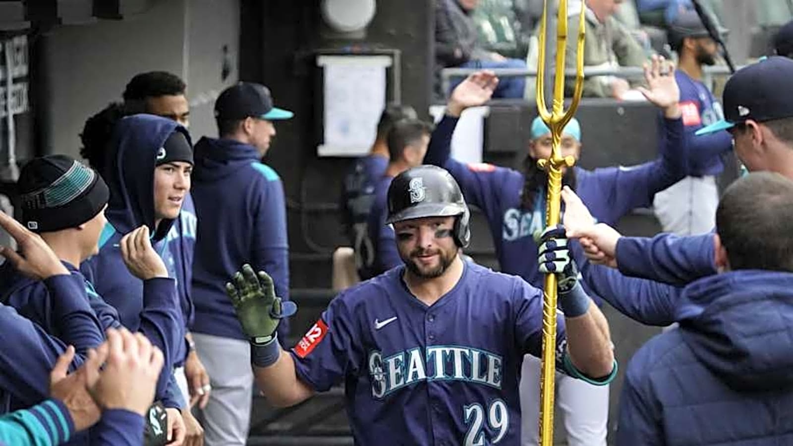 Cal Raleigh Wallpapers - Wallpaper Cave