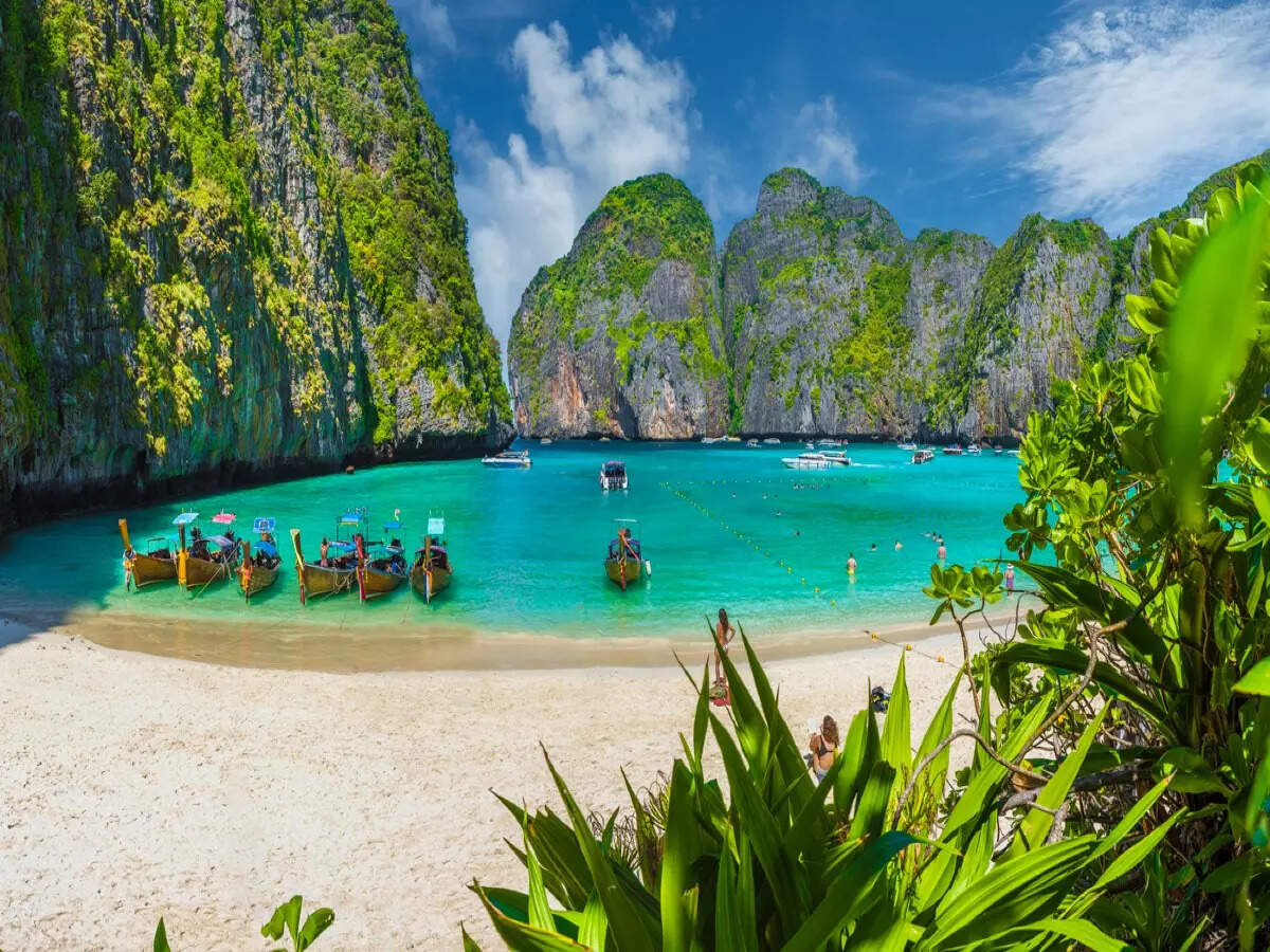 Maya Bay Wallpapers - Wallpaper Cave