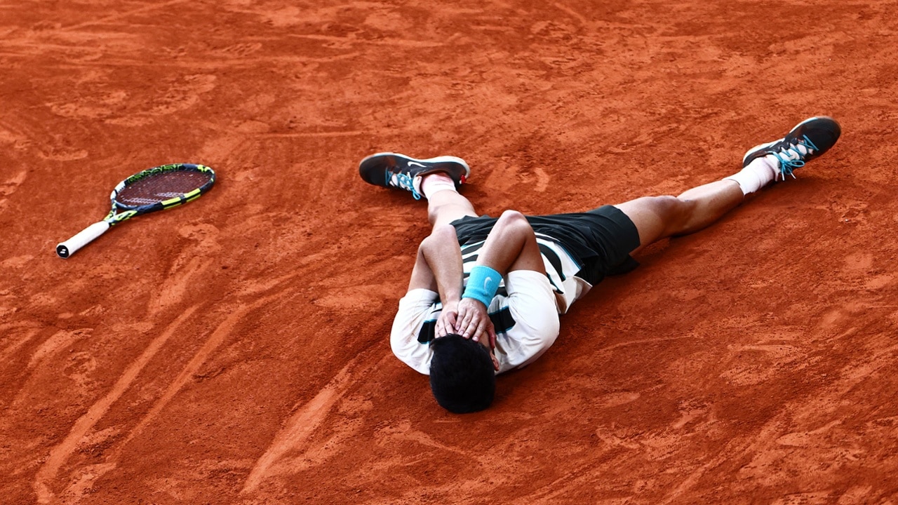 Carlos Alcaraz Roland Garros Champion 2025 Wallpapers - Wallpaper Cave