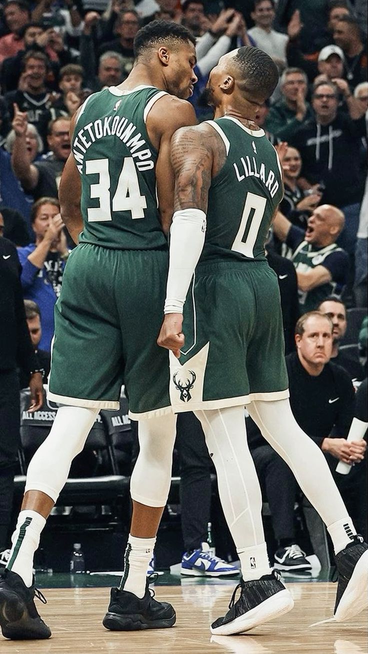 Damian Lillard And Giannis Antetokounmpo Wallpapers - Wallpaper Cave