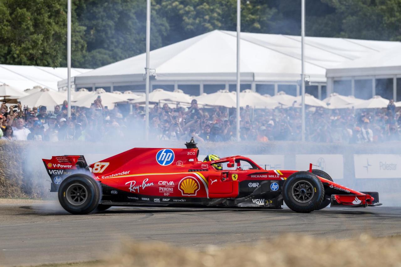 Oliver Bearman Wallpapers - Wallpaper Cave