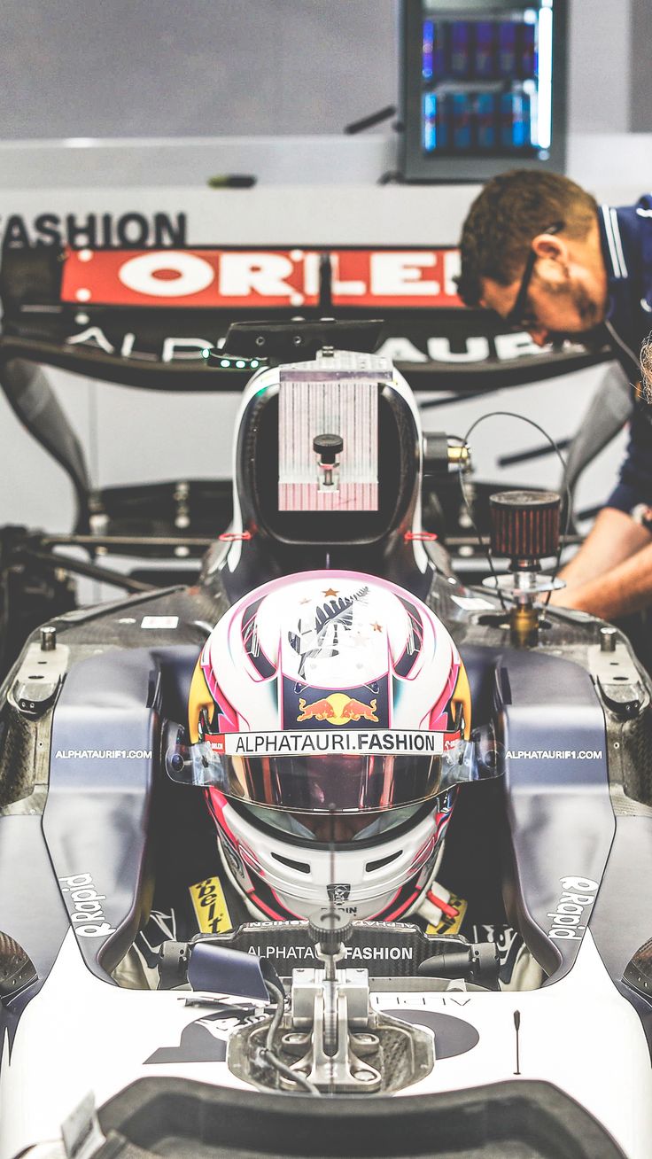 Liam Lawson Wallpapers - Wallpaper Cave