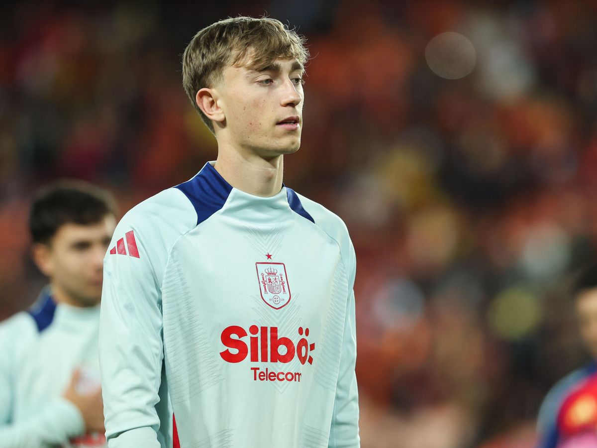 Dean Huijsen Wallpapers - Wallpaper Cave