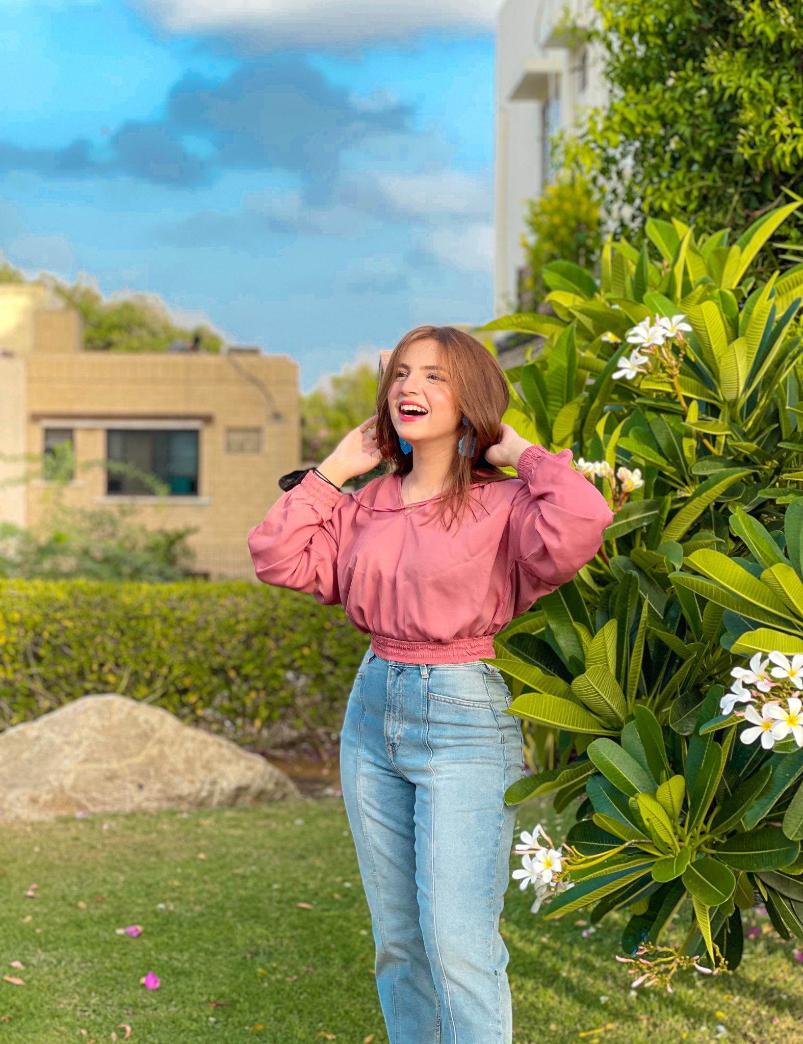 Dananeer Mobeen Wallpapers - Wallpaper Cave