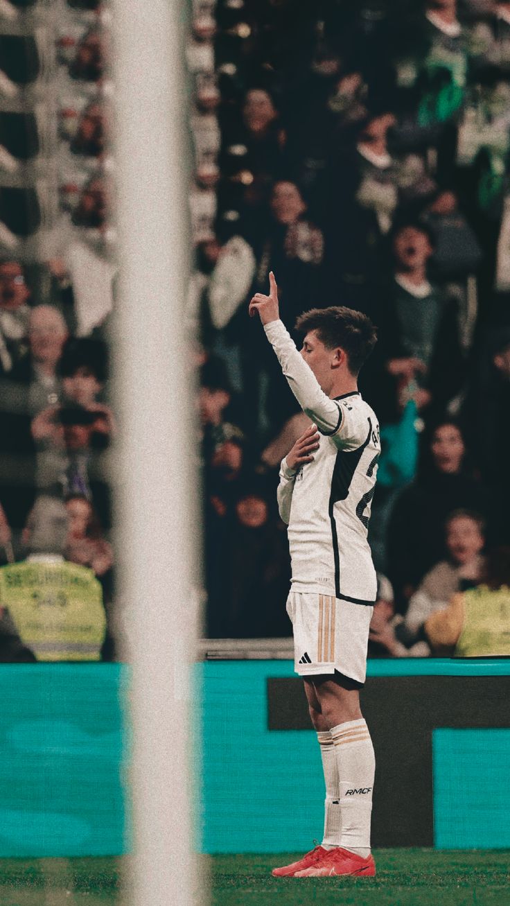 Arda Güler 4k iPhone Wallpapers - Wallpaper Cave