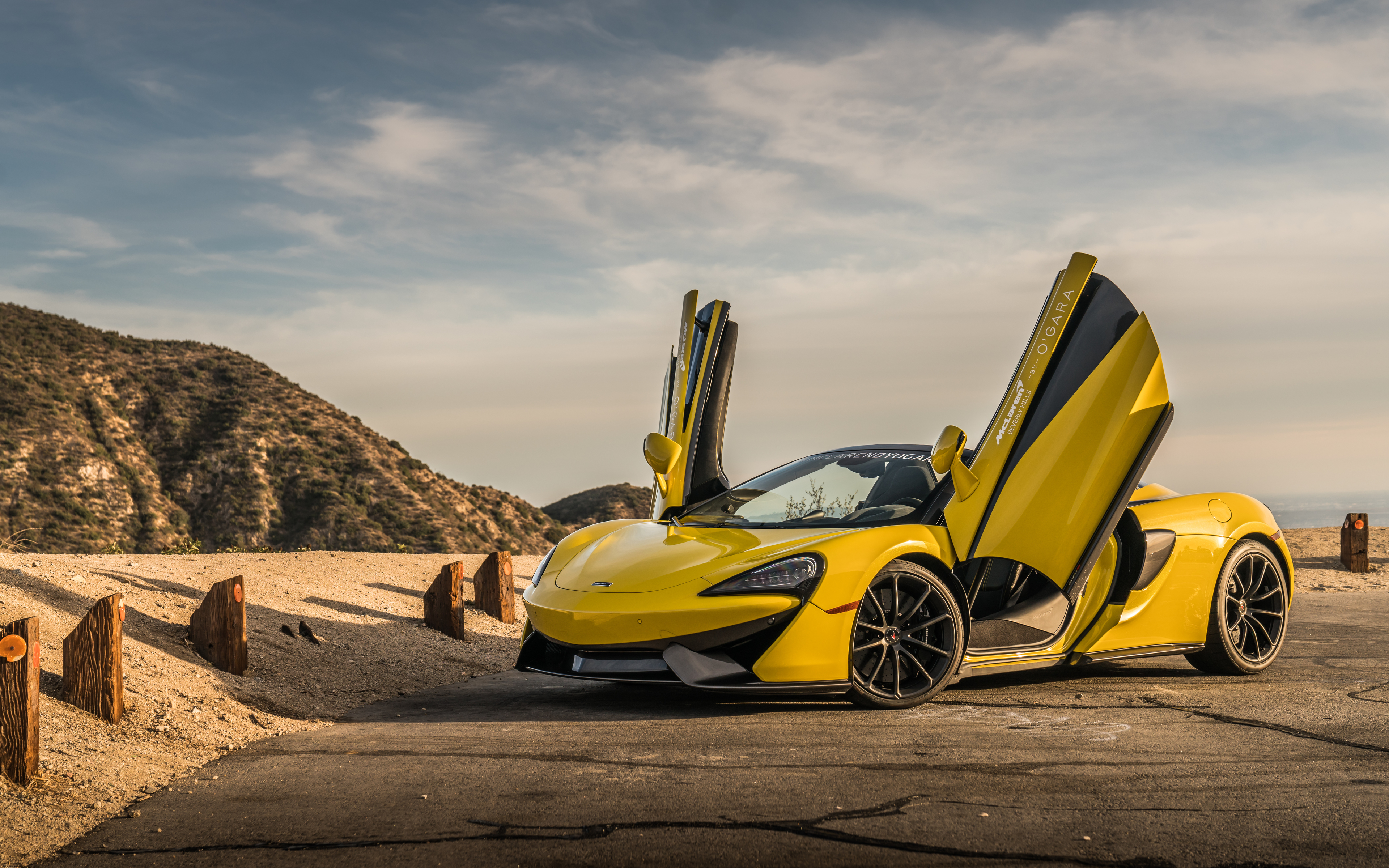 Yellow McLaren Wallpapers - Wallpaper Cave