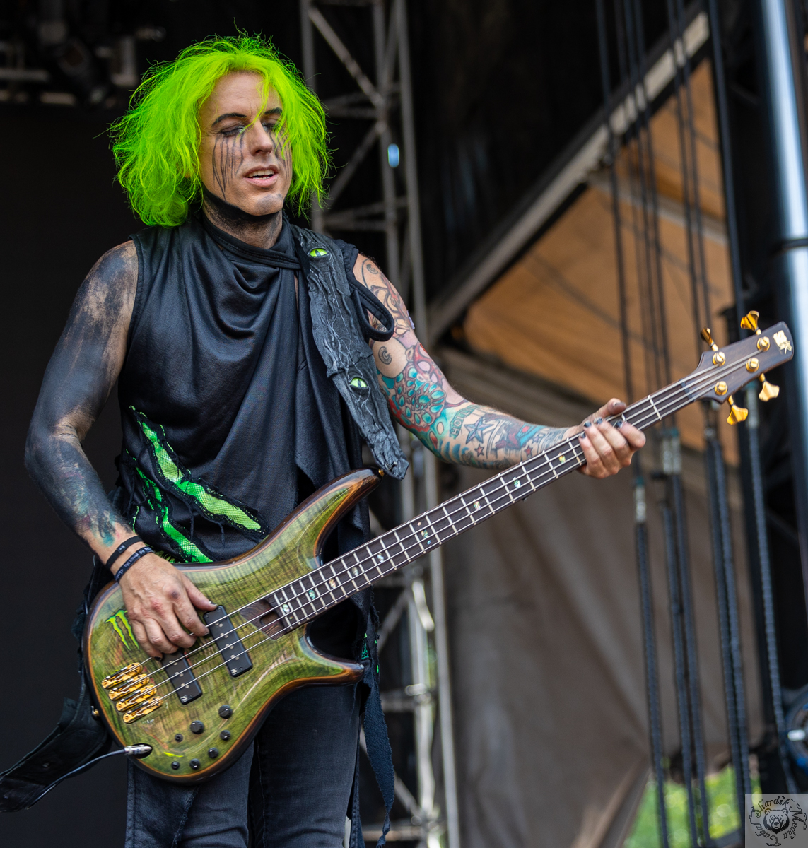 Stitched Up Heart Wallpapers - Wallpaper Cave