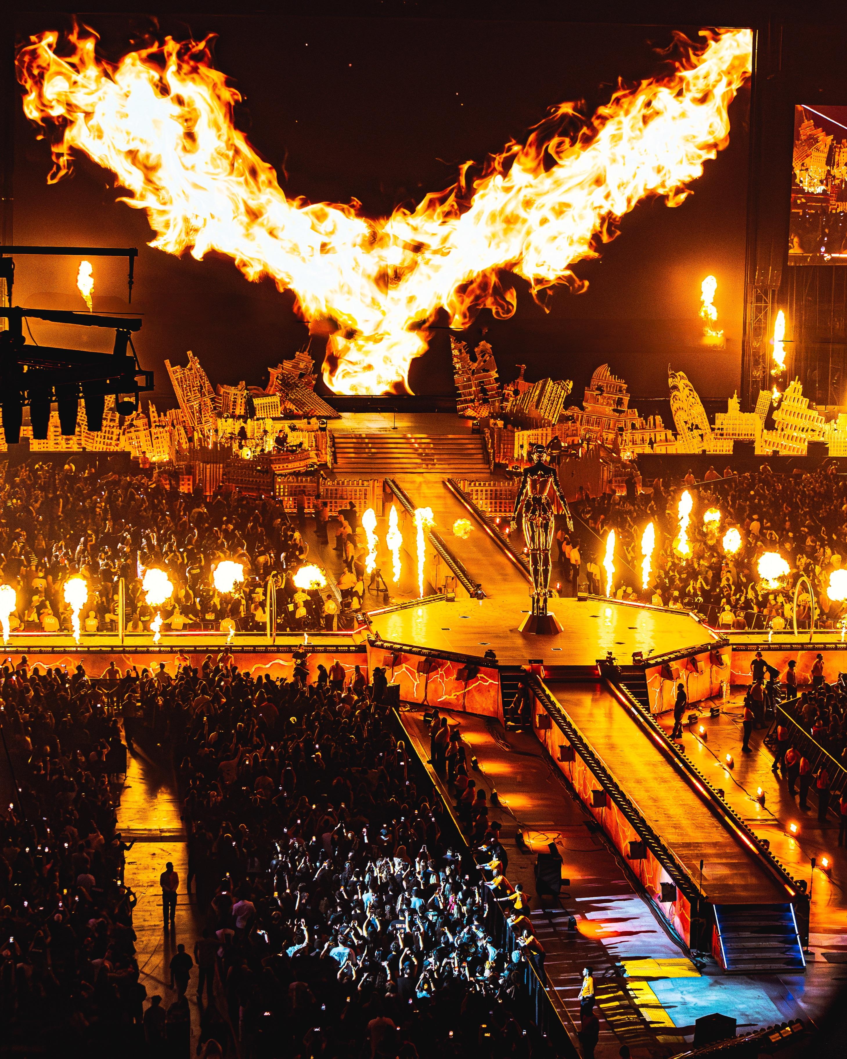 The Weeknd 2025 Wallpapers - Wallpaper Cave