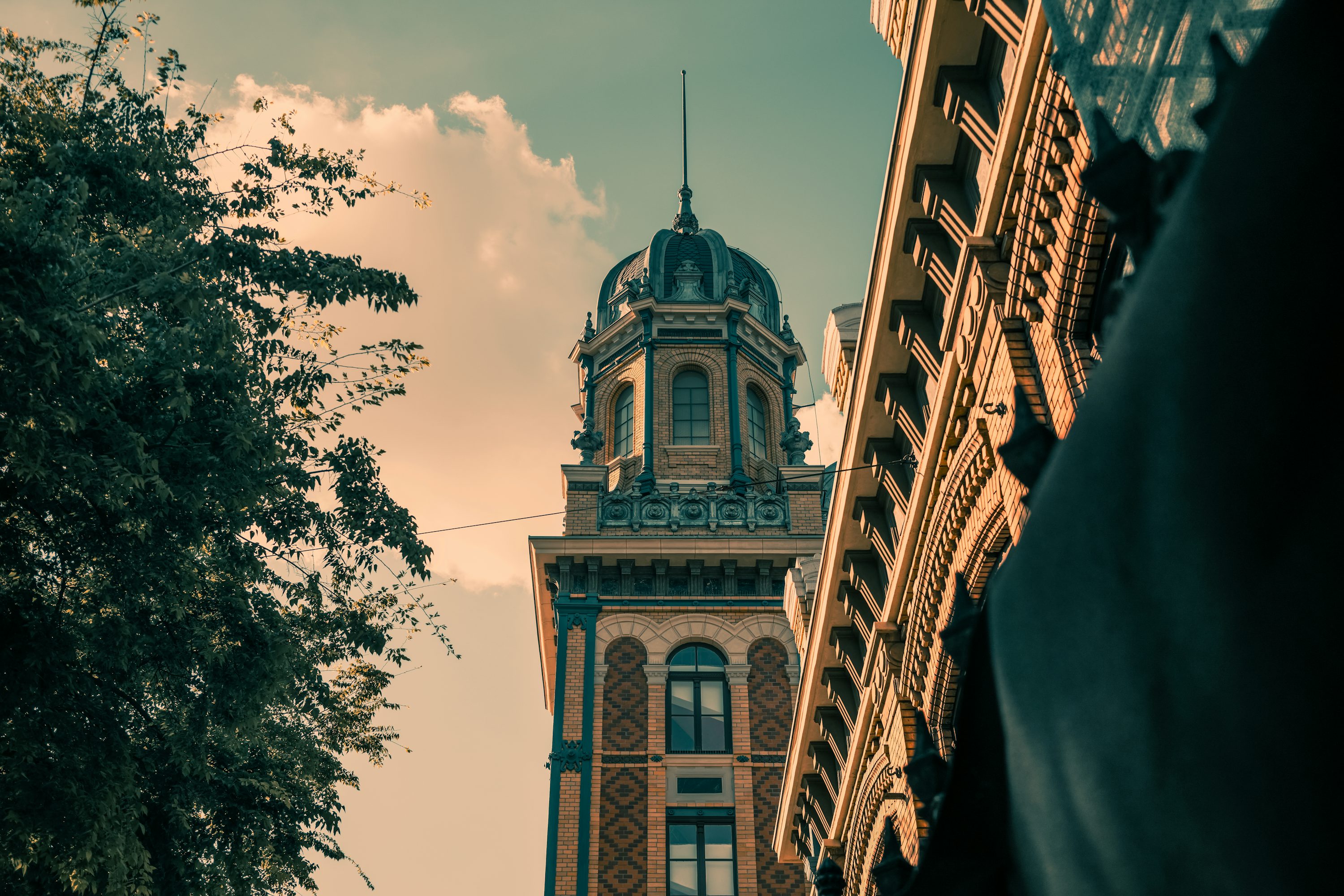 Famous Building Wallpapers - Wallpaper Cave