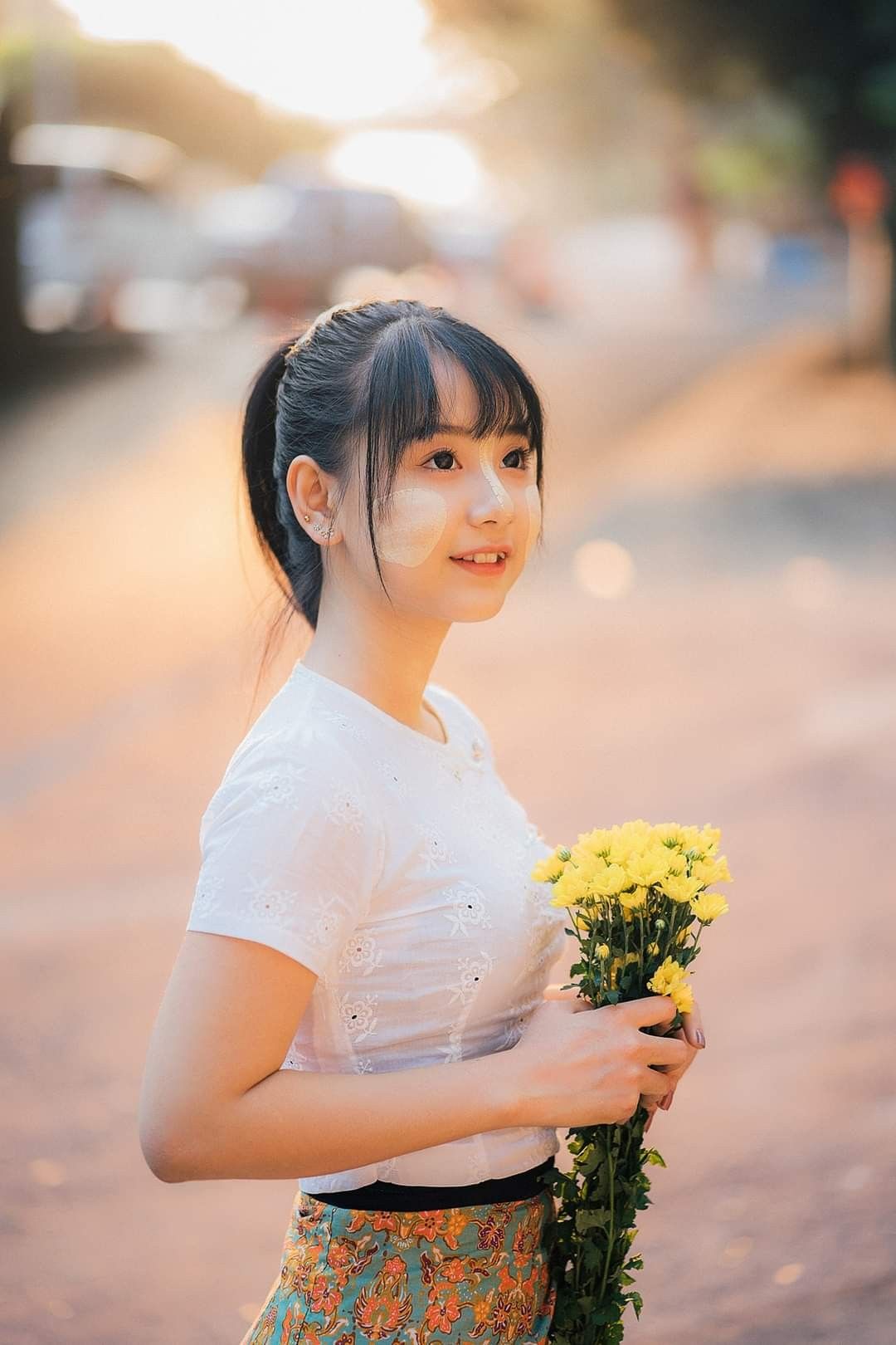 Myanmar Girl Wallpapers - Wallpaper Cave