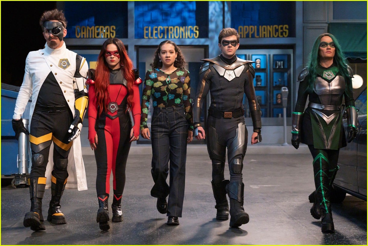 The Villains Of Valley View Wallpapers - Wallpaper Cave