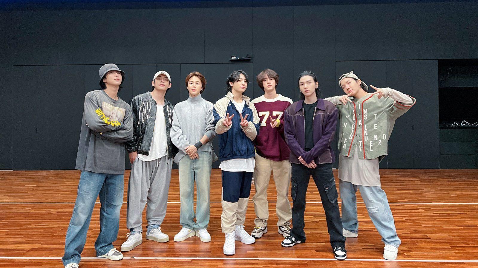 BTS 2025 Desktop Wallpapers - Wallpaper Cave