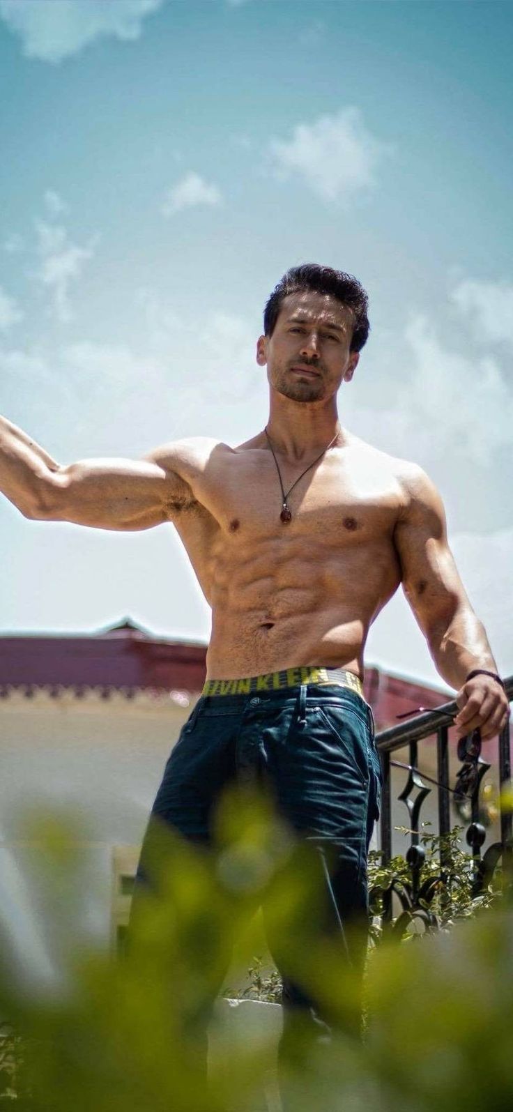 Tiger Shroff Body Wallpapers - Wallpaper Cave