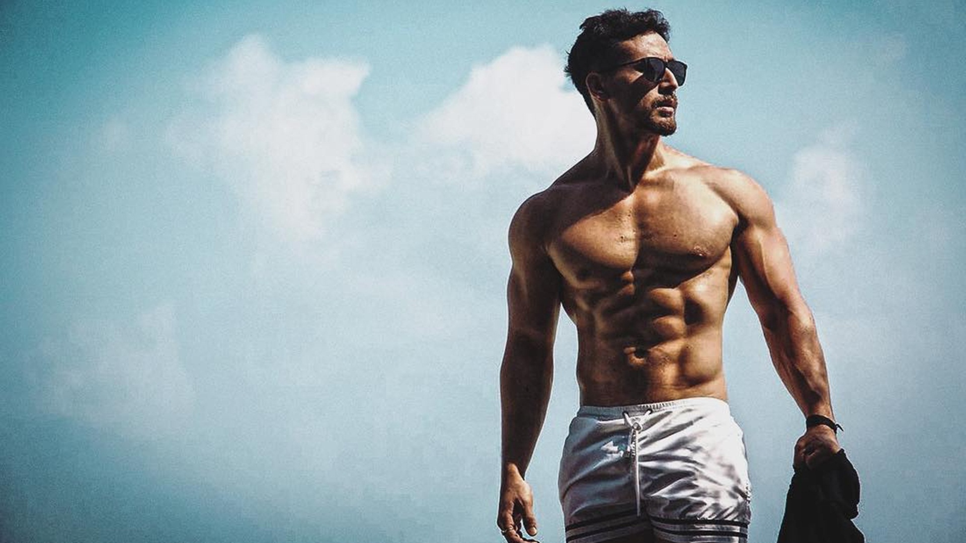 Tiger Shroff Body Wallpapers - Wallpaper Cave