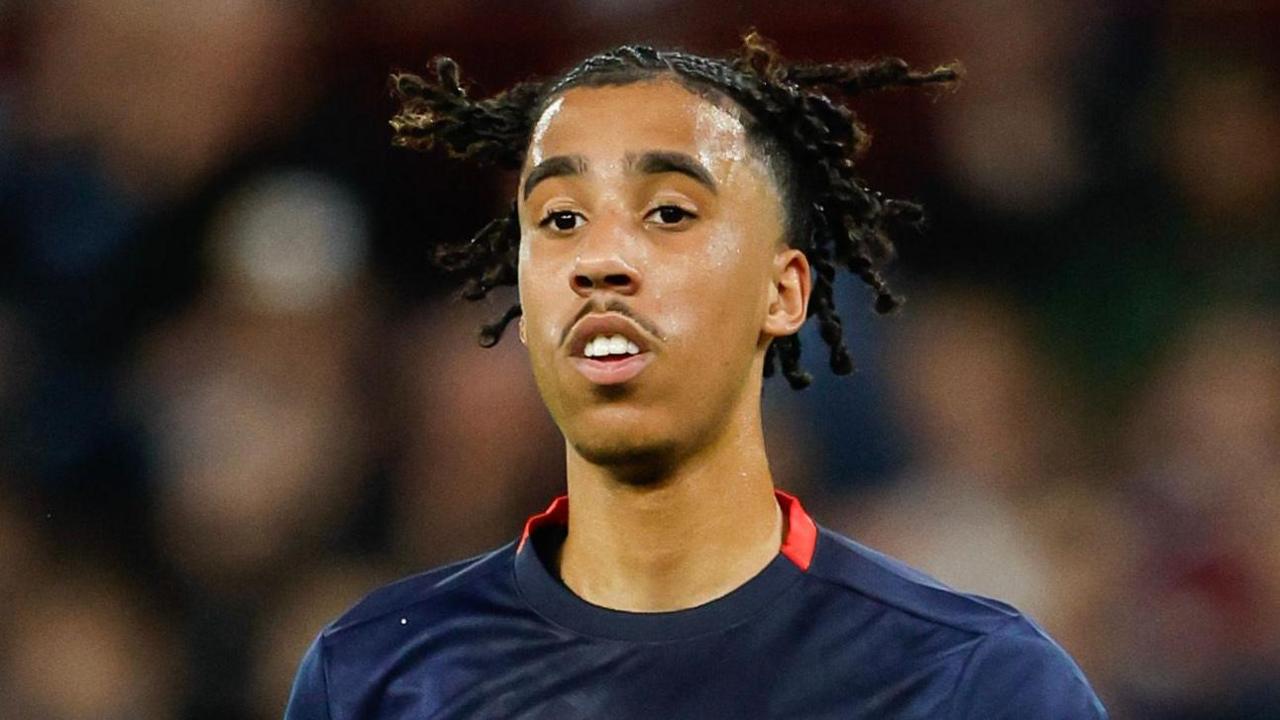 Leny Yoro Wallpapers - Wallpaper Cave