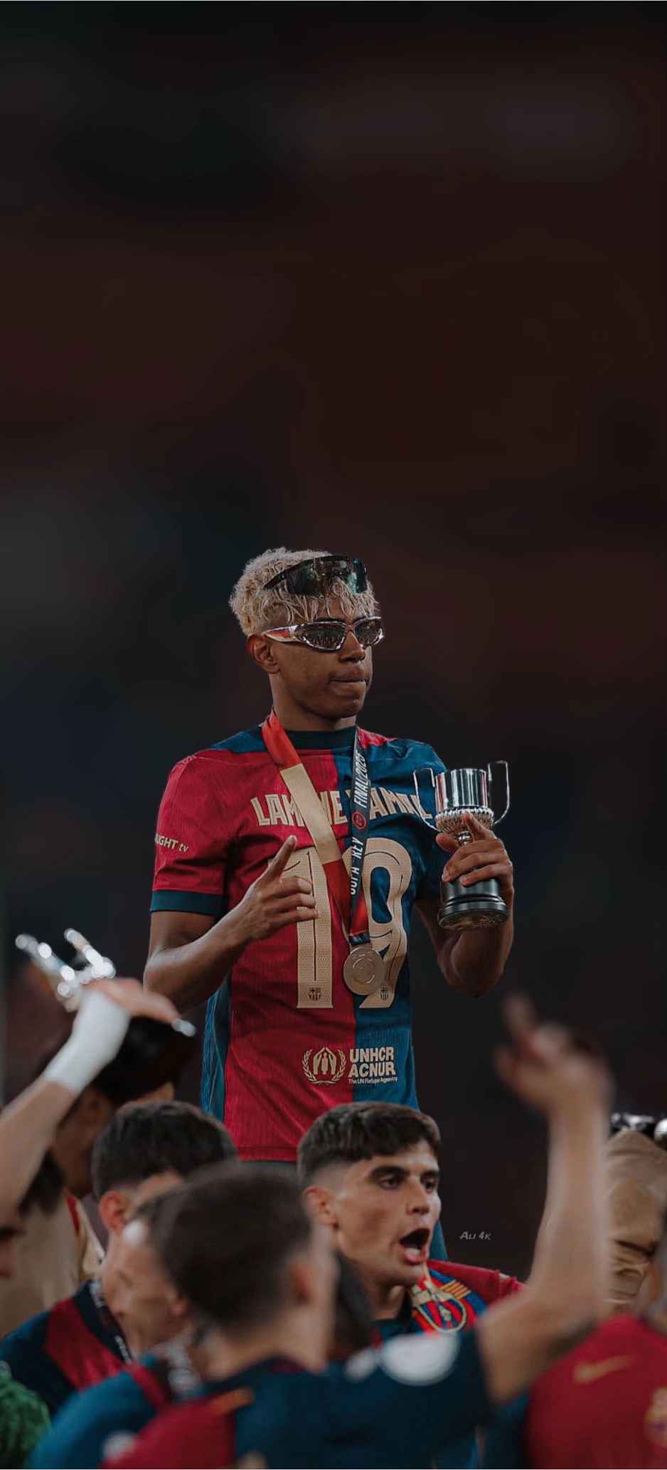 Lamine Yamal Crown Celebration Wallpapers - Wallpaper Cave