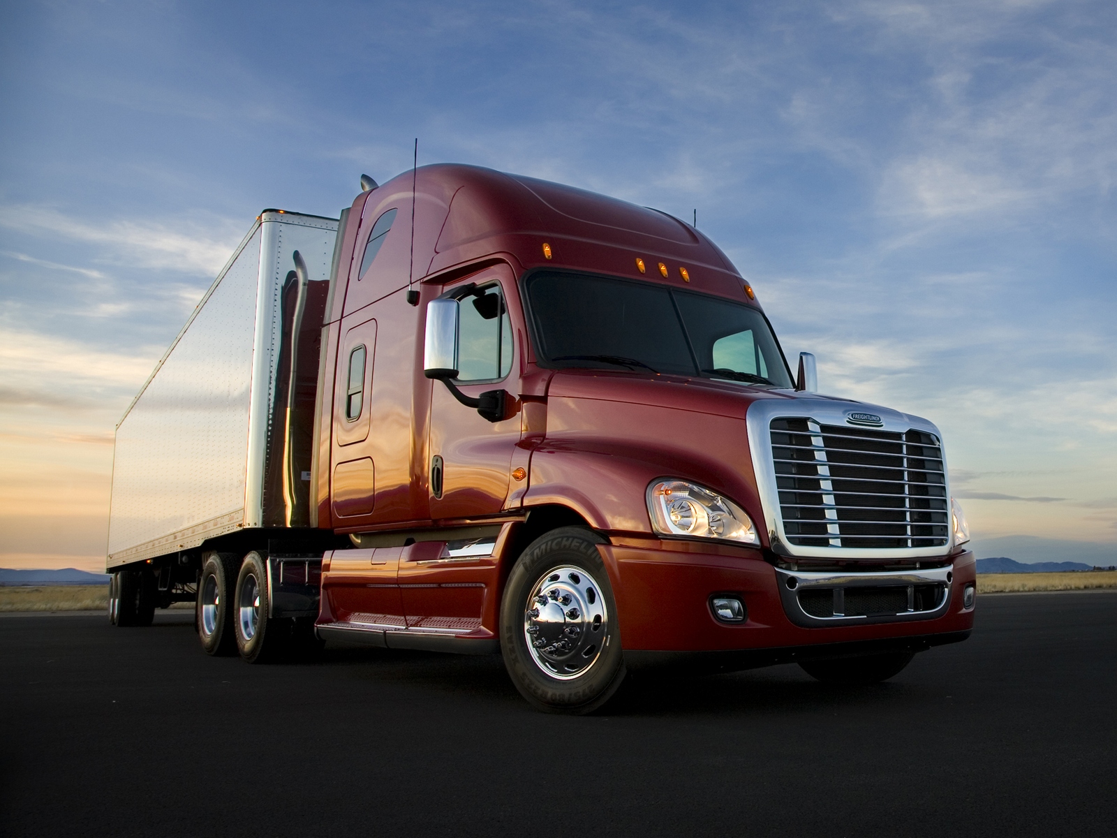 Freightliner Cascadia Wallpapers - Wallpaper Cave