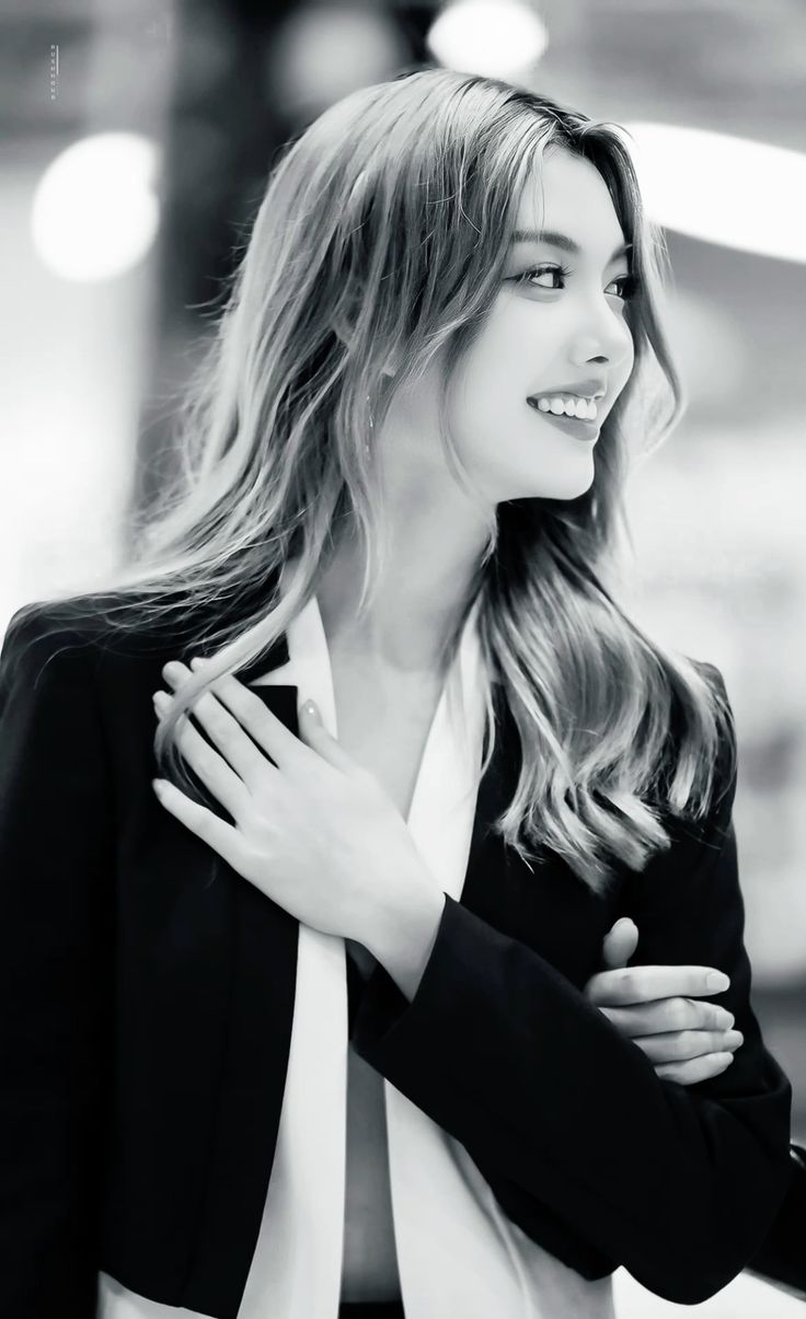 Orm Kornnaphat Wallpapers - Wallpaper Cave