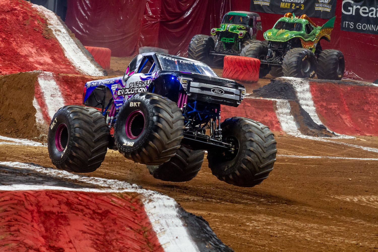 Mercedes-Benz Monster Trucks Wallpapers - Wallpaper Cave