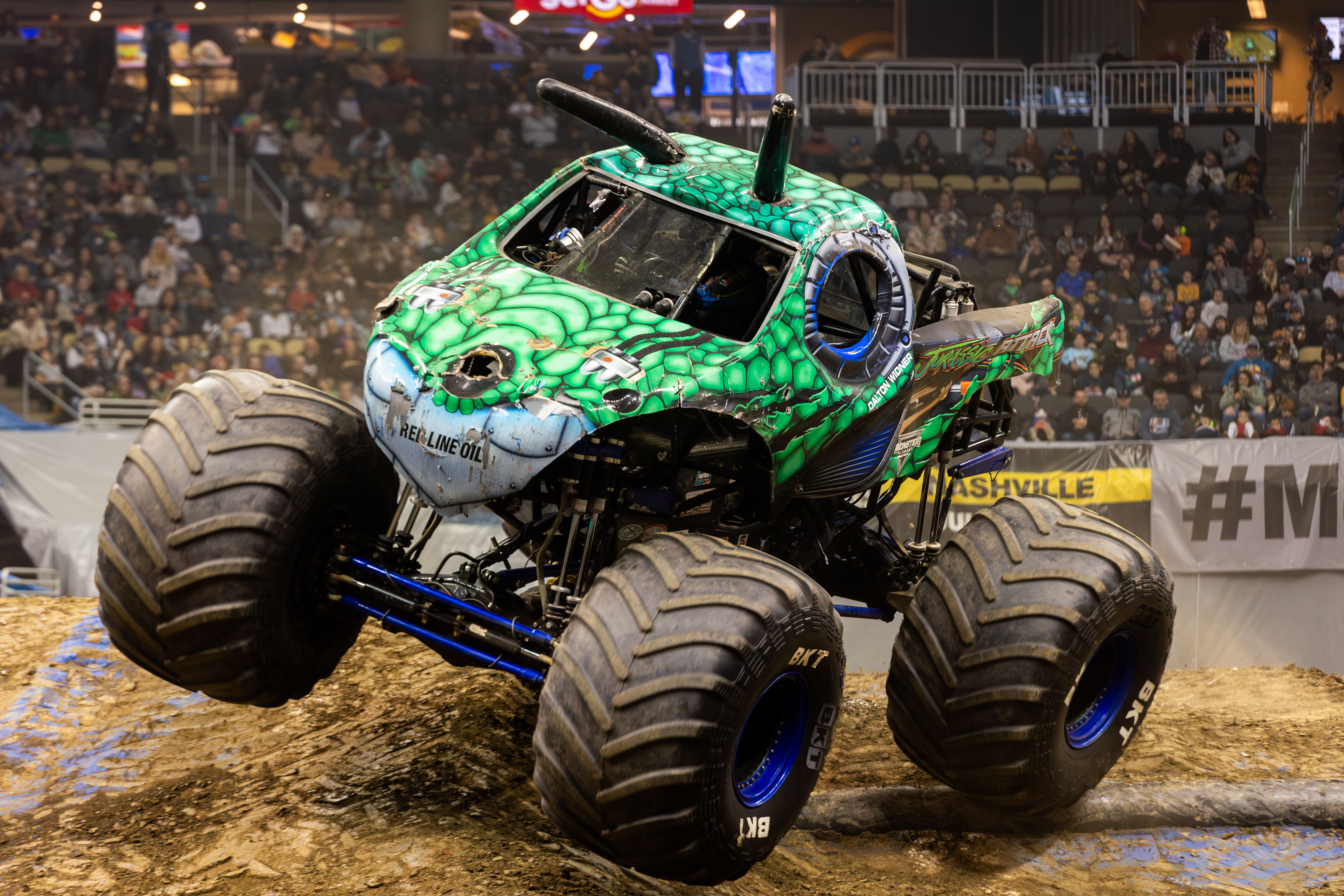 Mercedes-Benz Monster Trucks Wallpapers - Wallpaper Cave