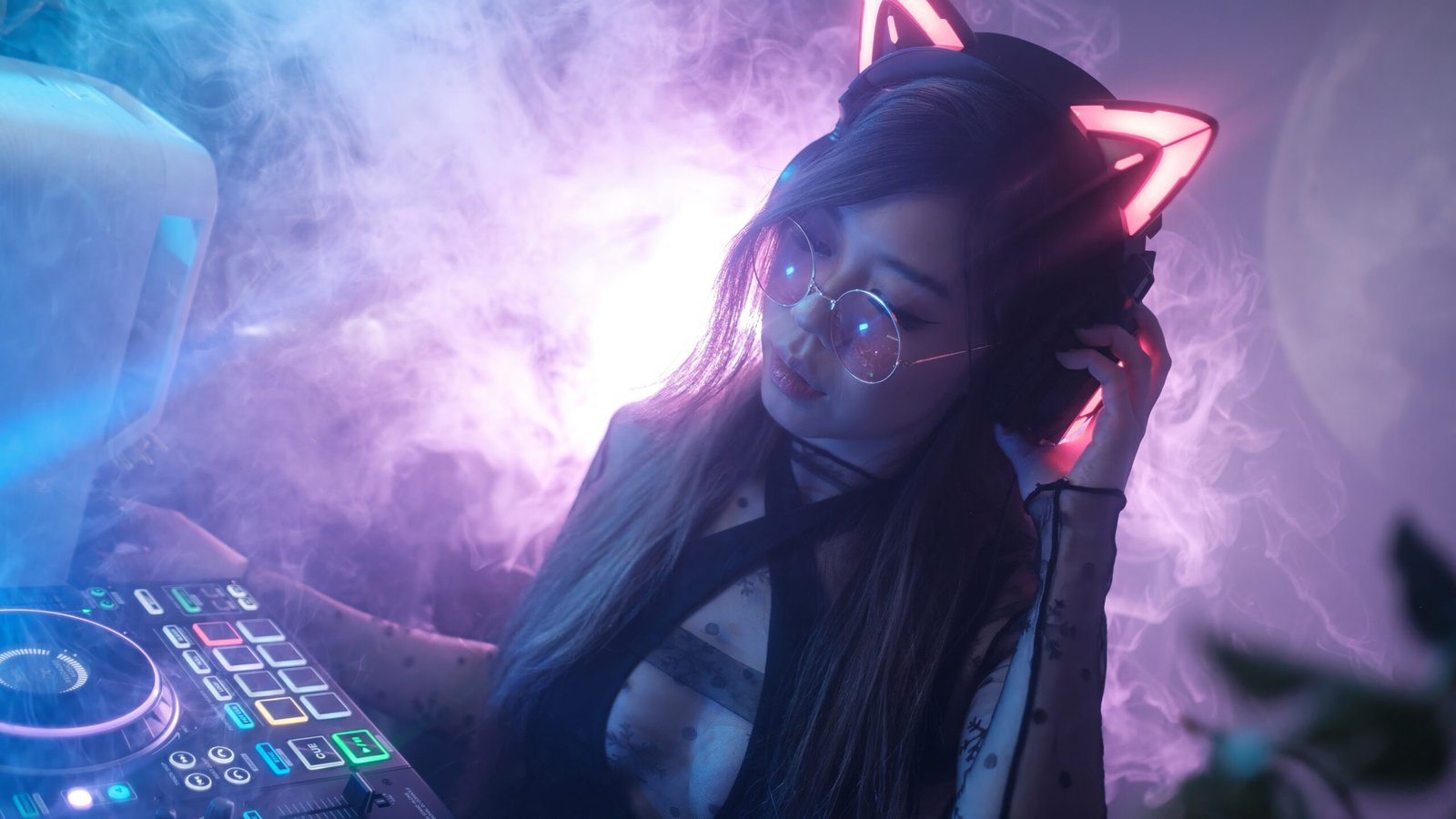 Techno DJ Wallpapers - Wallpaper Cave