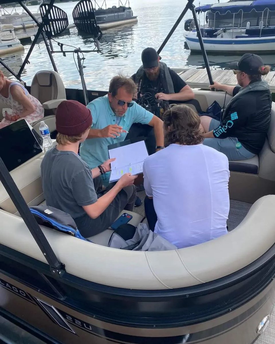 Looking Through Water Wallpapers - Wallpaper Cave