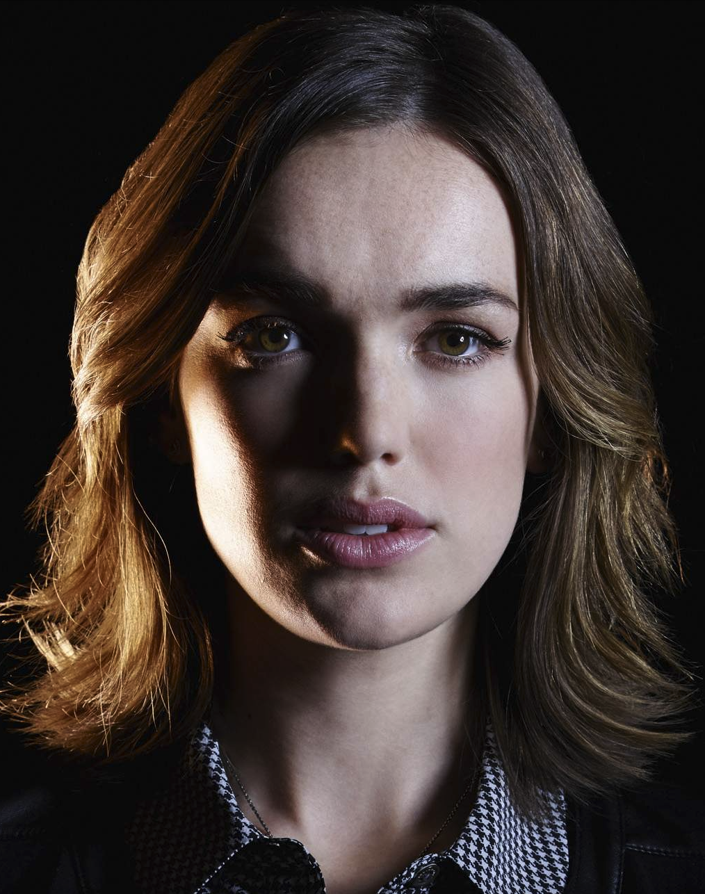 Jemma Simmons Wallpapers - Wallpaper Cave