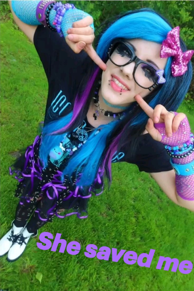 Clawed Beauty 101 Wallpapers - Wallpaper Cave