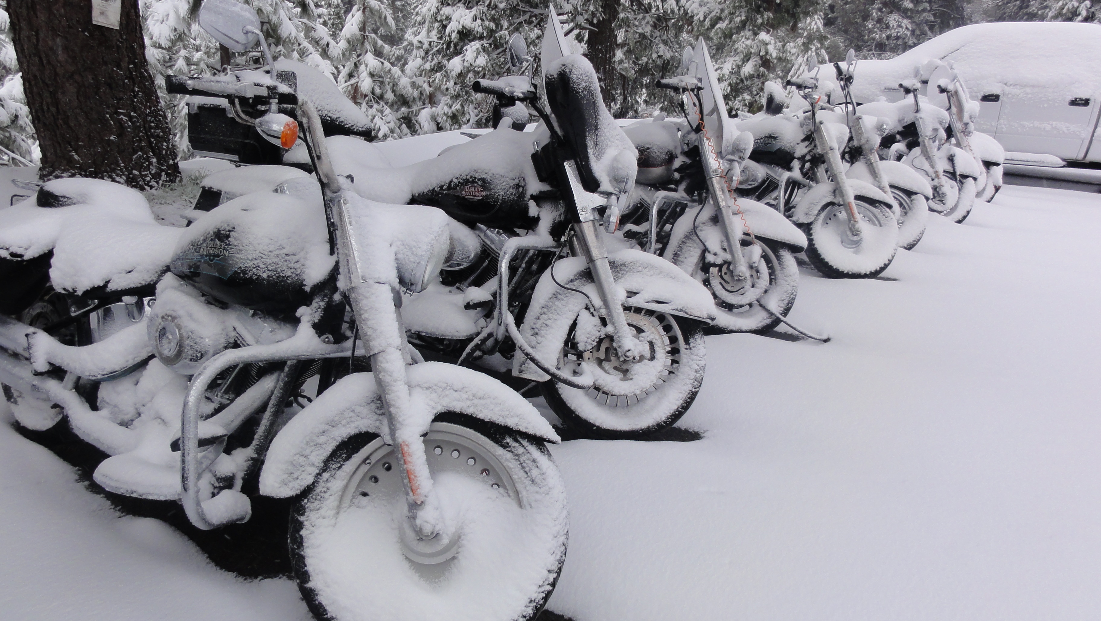 Motorcycle Winter Wallpapers - Wallpaper Cave