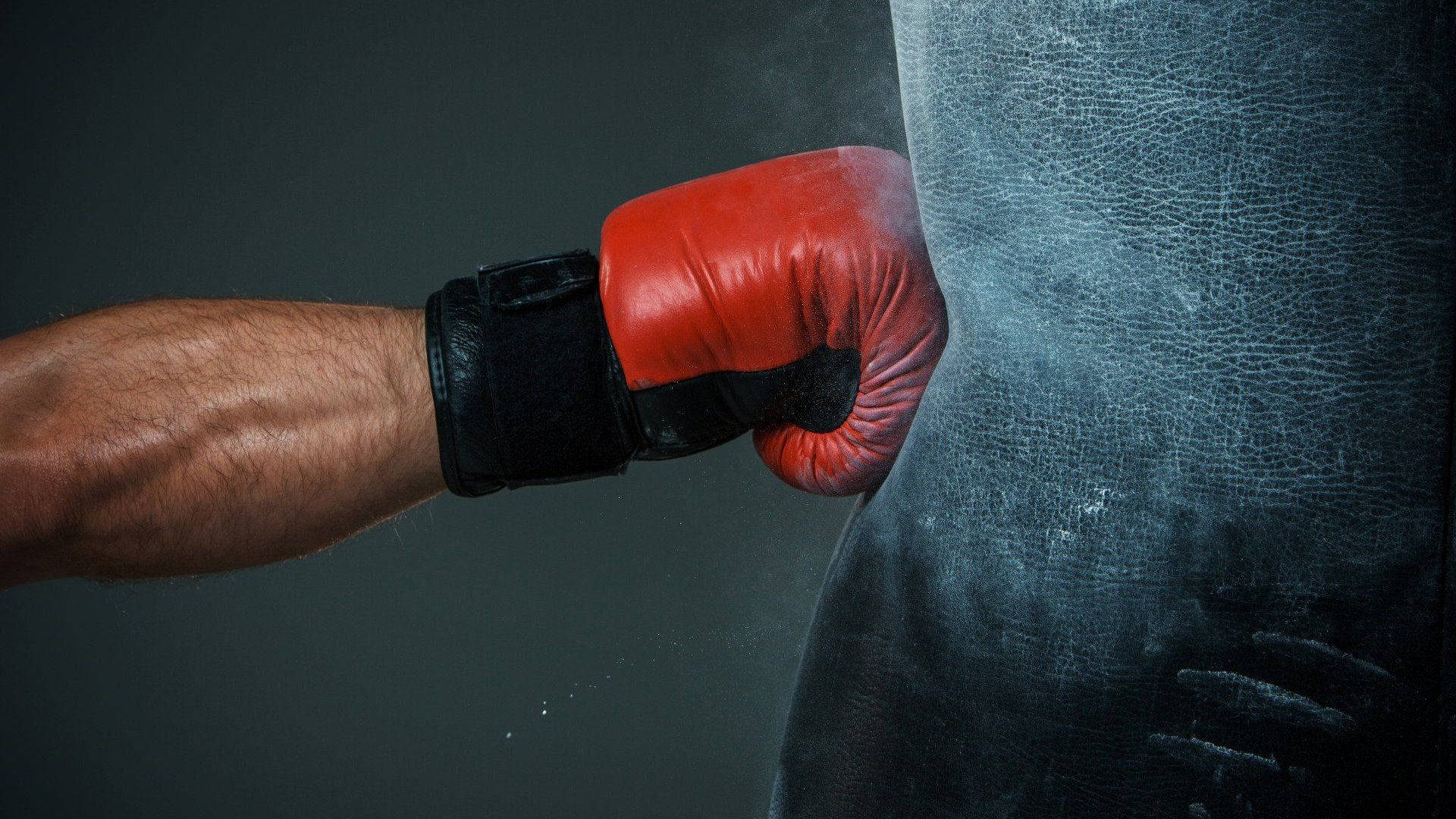 Punching Wallpapers - Wallpaper Cave