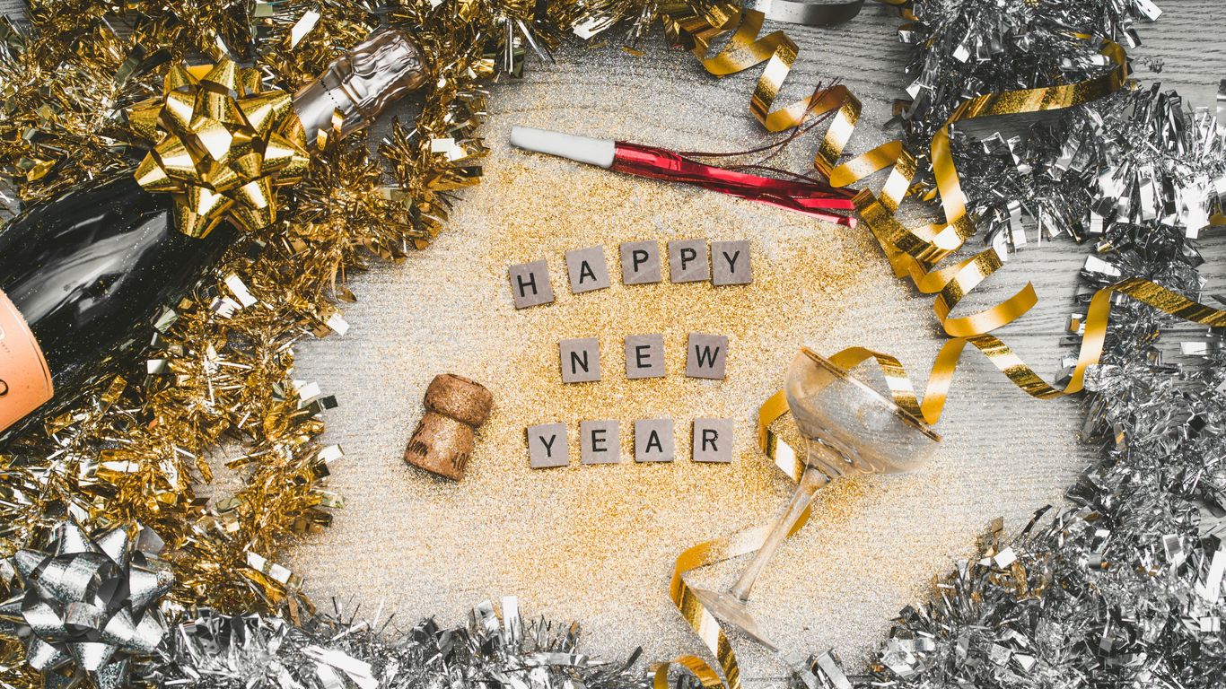 Laptop Happy New Year Wallpapers - Wallpaper Cave