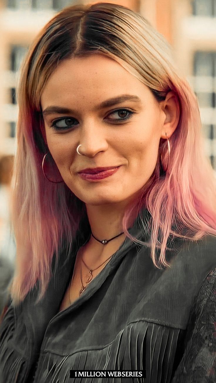 Emma Mackey Aesthetic Wallpapers - Wallpaper Cave