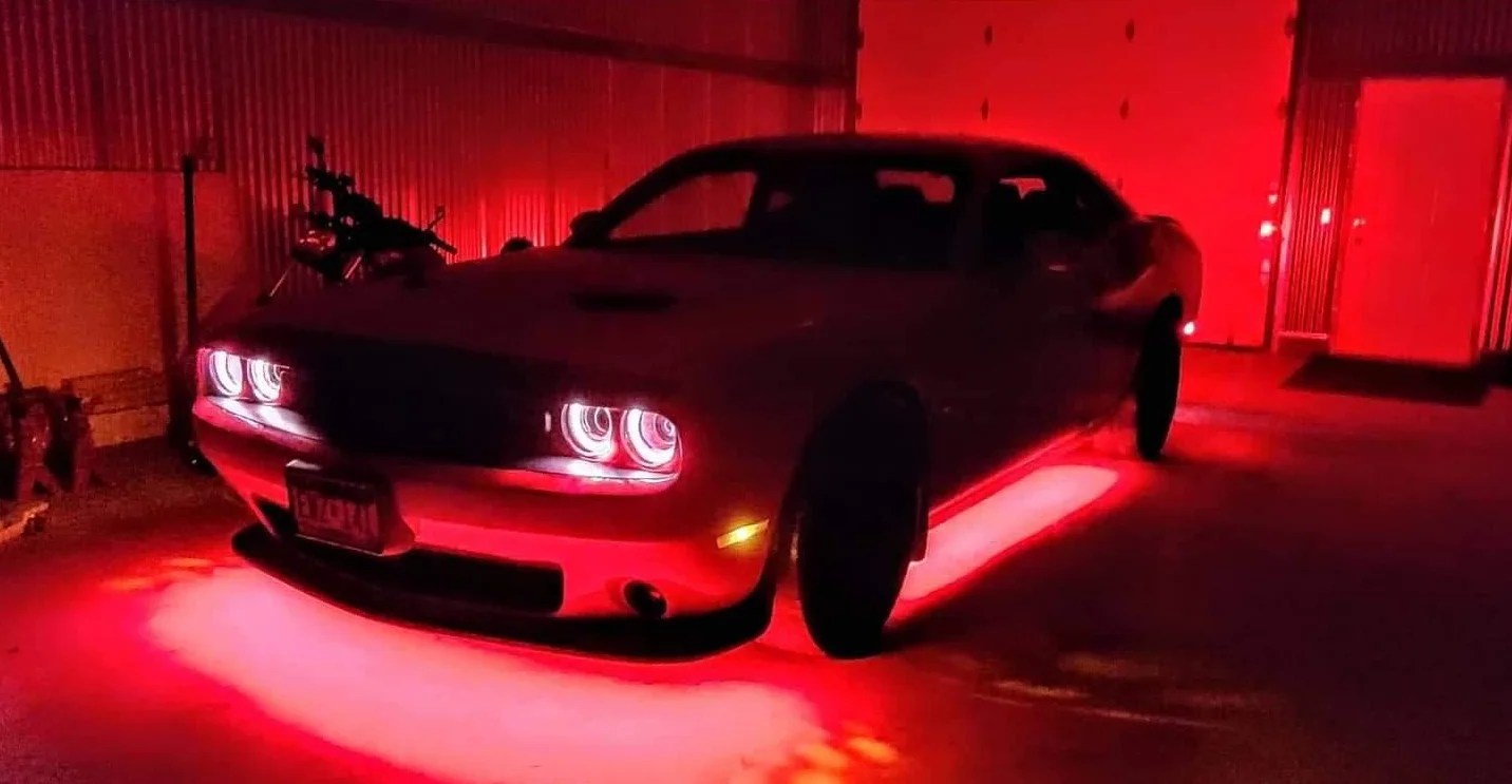 Dodge Challenger Hellcat Underglow Wallpapers - Wallpaper Cave