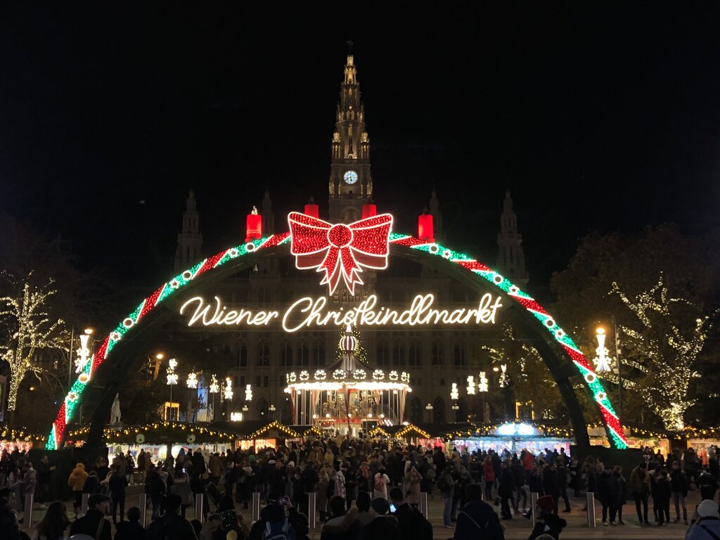 Christmas Vienna Wallpapers - Wallpaper Cave