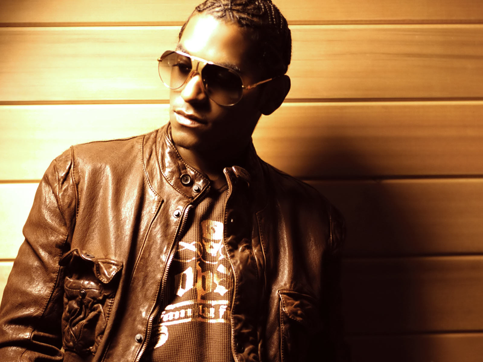 Lloyd Polite Wallpapers - Wallpaper Cave