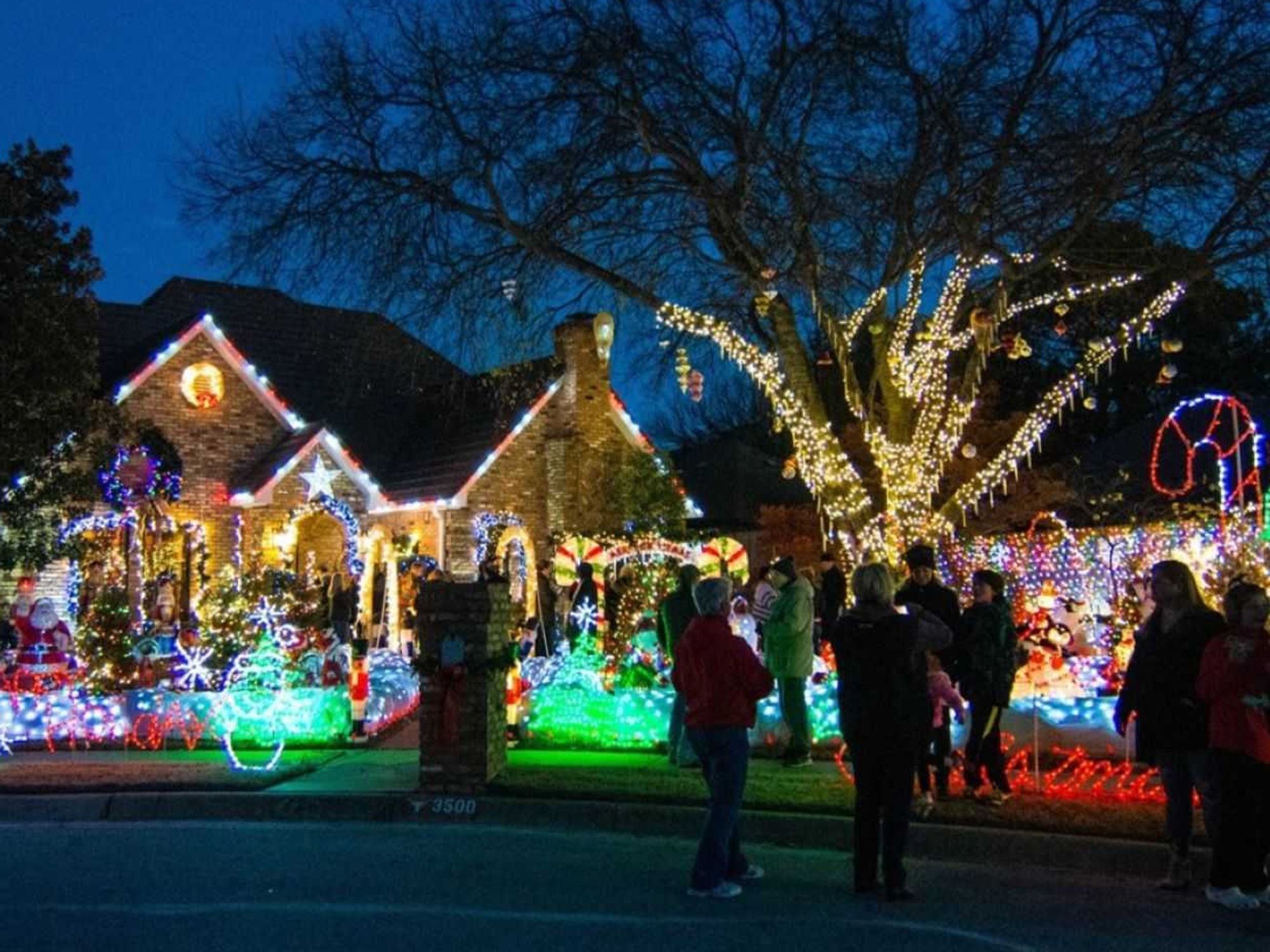 Christmas Neighborhood Wallpapers - Wallpaper Cave