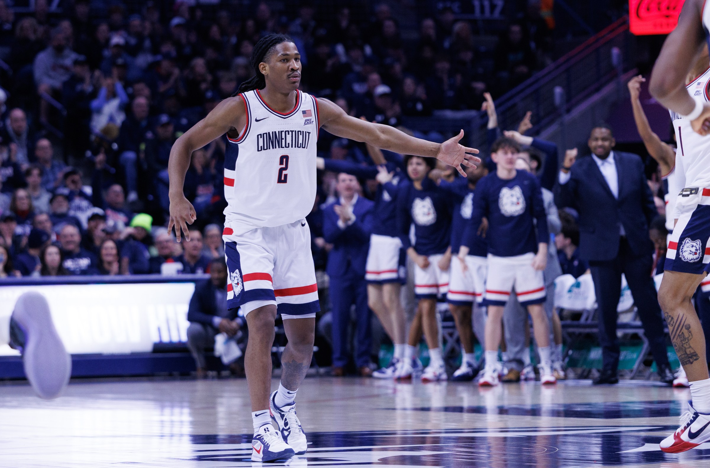 UConn Huskies Men's Basketball Wallpapers - Wallpaper Cave