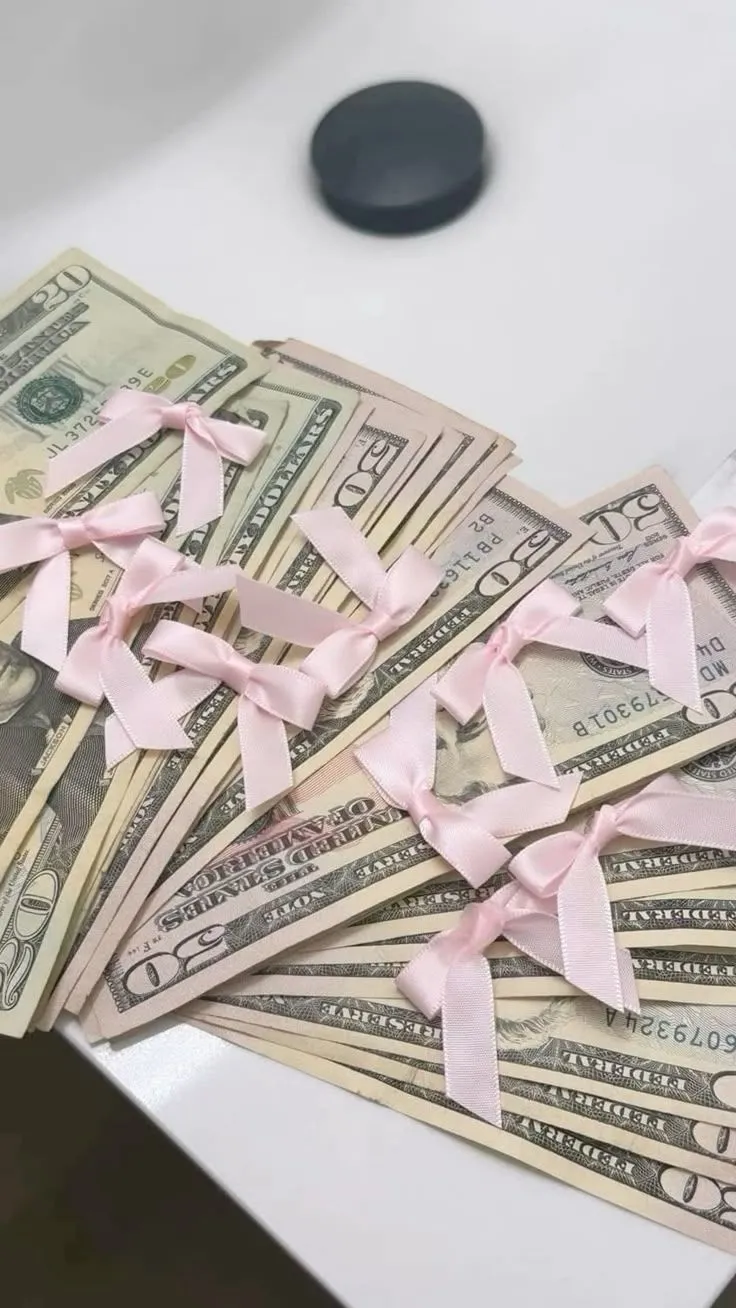 Cash And Bows Wallpapers - Wallpaper Cave