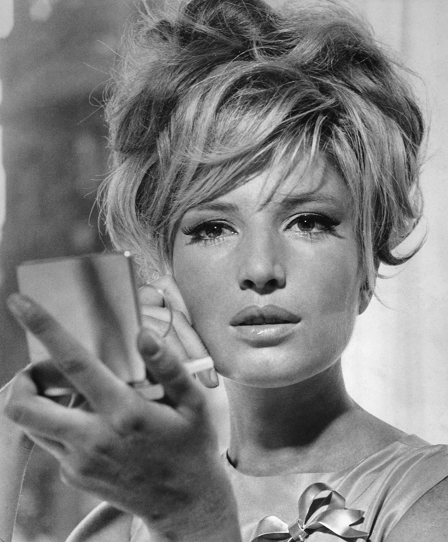 Monica Vitti Wallpapers - Wallpaper Cave Monica Vitti Wallpapers - Wallpaper Cave