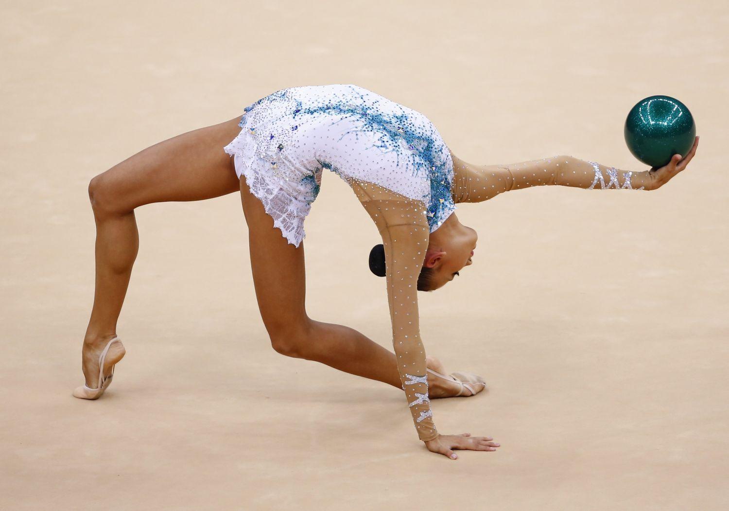 Rhythmic Gymnastics Wallpapers - Wallpaper Cave