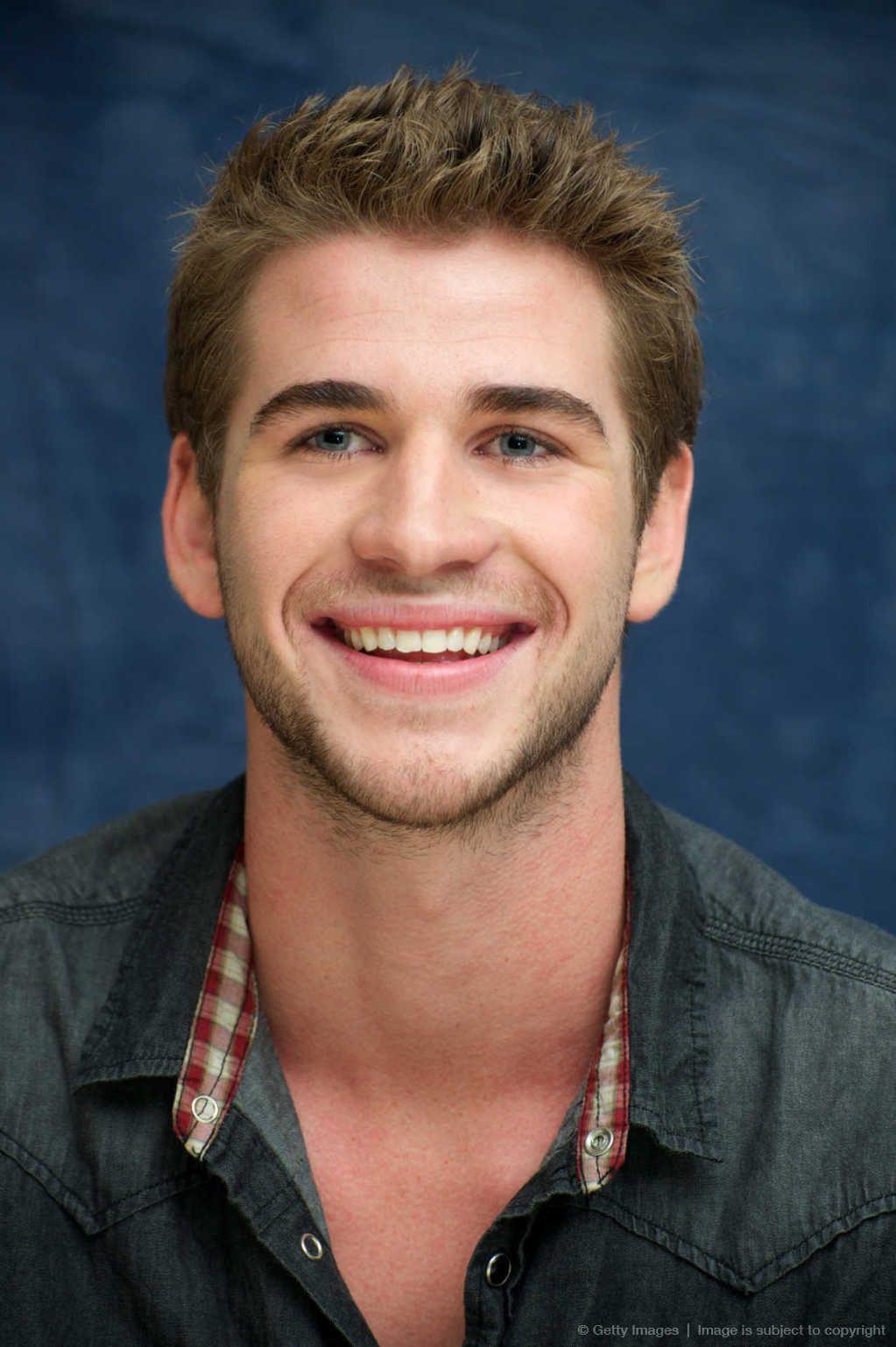 Liam Hemsworth 2017 Wallpapers - Wallpaper Cave