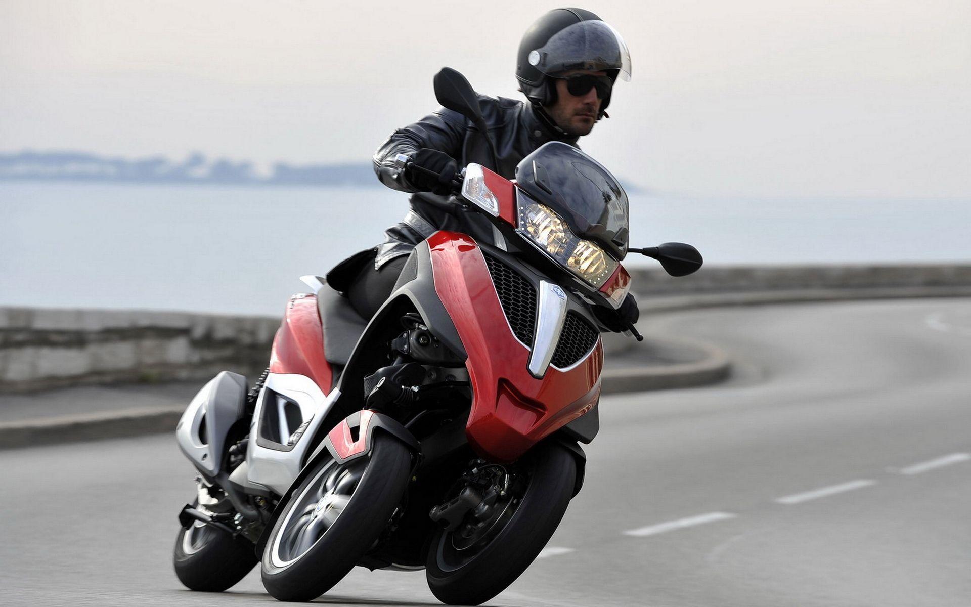 Piaggio Wallpapers - Wallpaper Cave