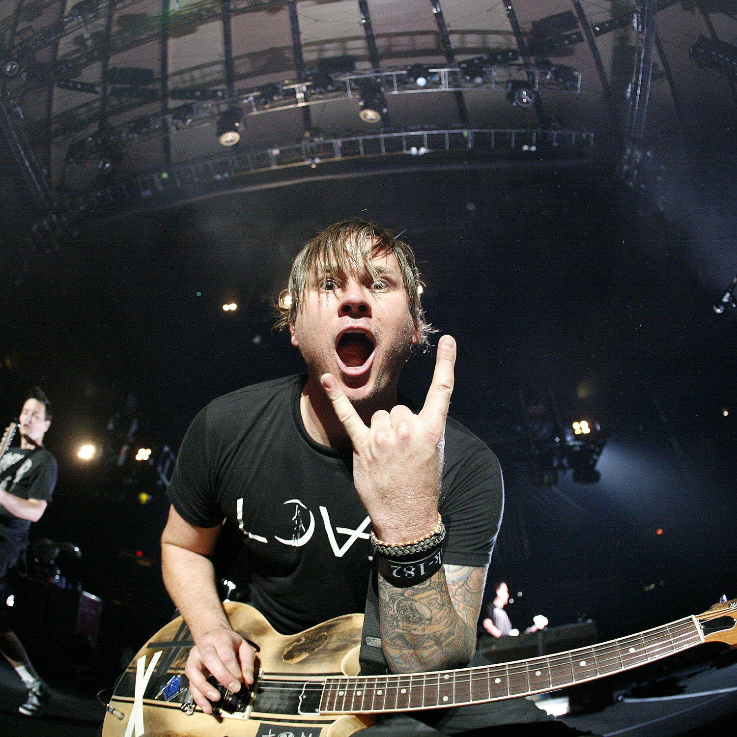 Tom DeLonge Wallpapers - Wallpaper Cave
