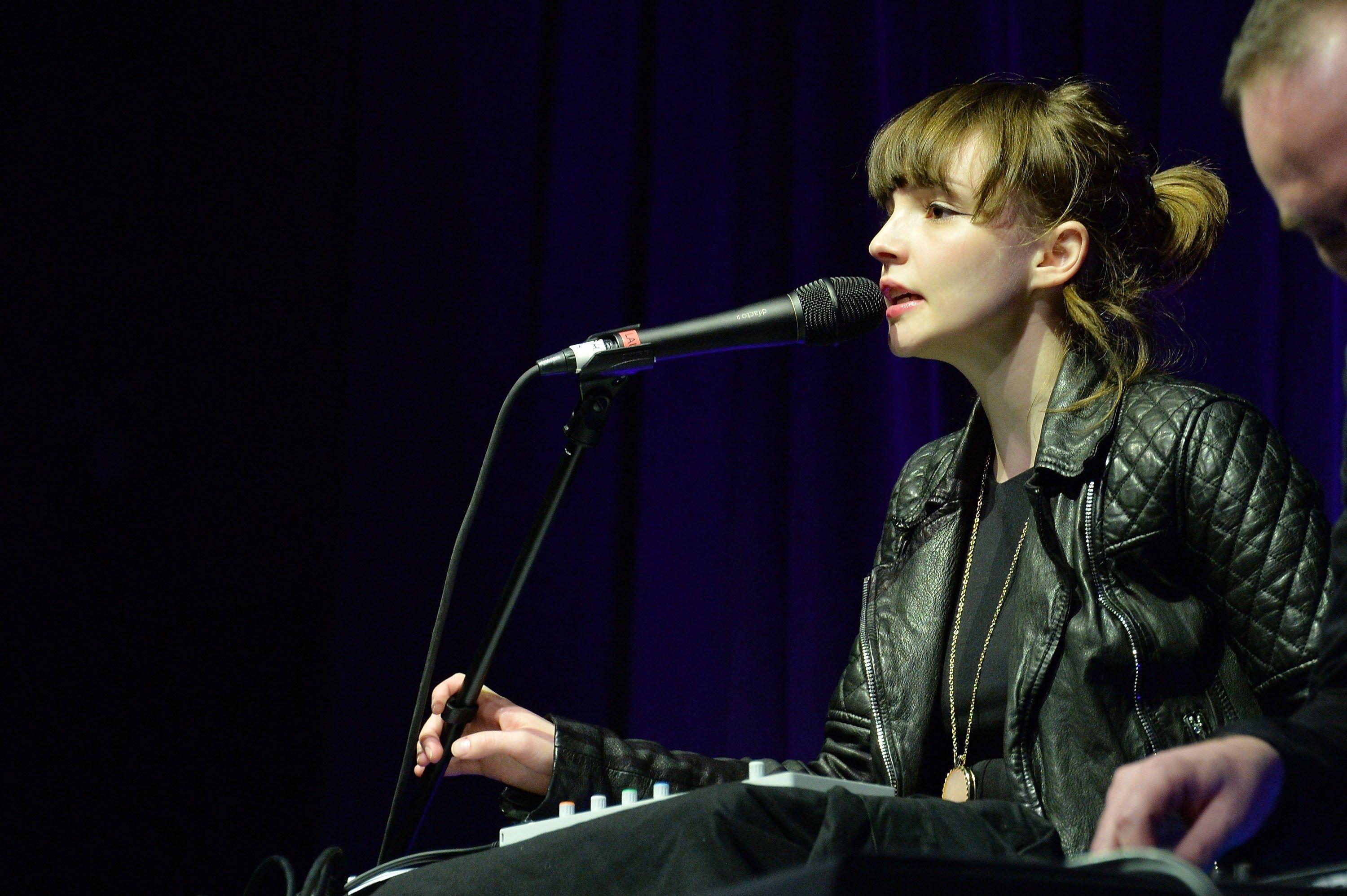 Lauren Mayberry Wallpapers - Wallpaper Cave