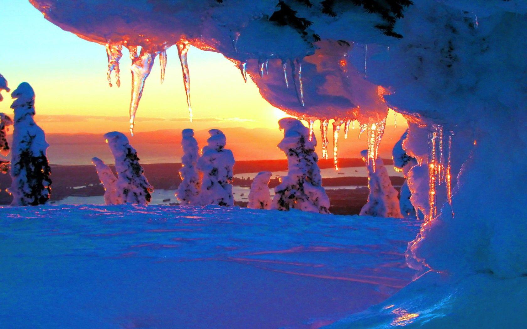Christmas Icicles Wallpapers - Wallpaper Cave
