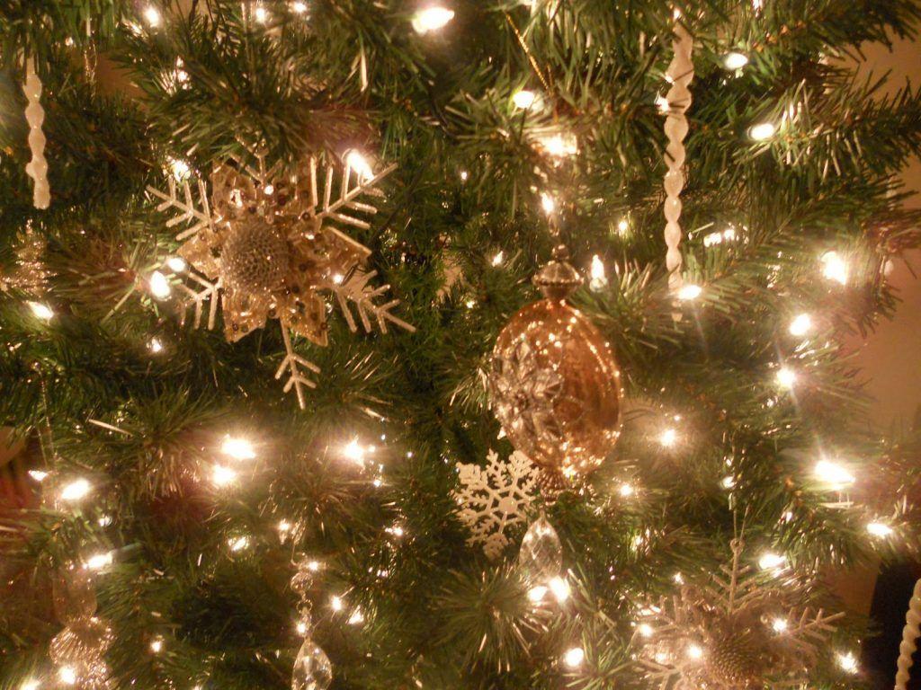 Christmas Icicles Wallpapers - Wallpaper Cave