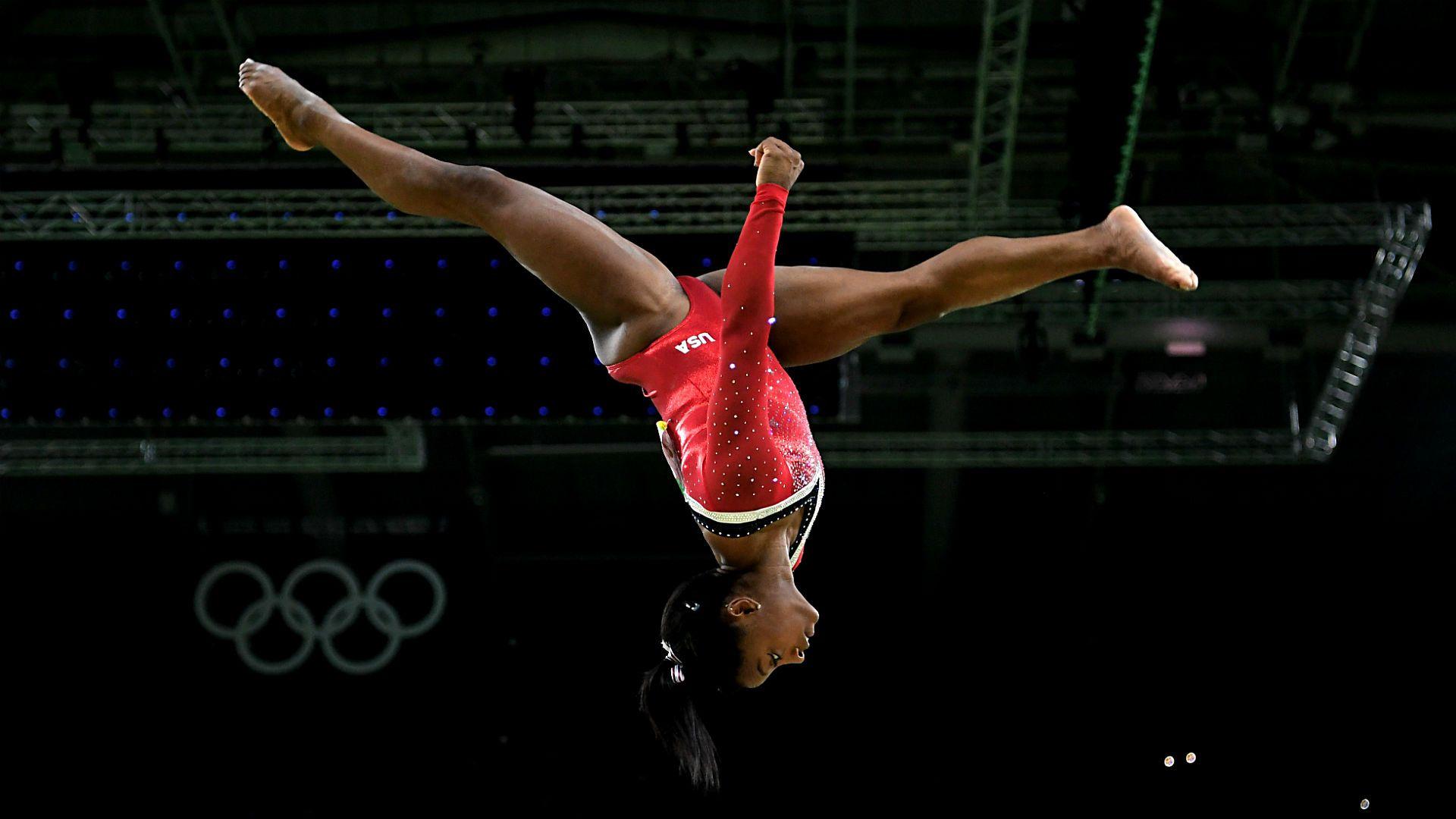 Simone Biles Wallpapers - Wallpaper Cave