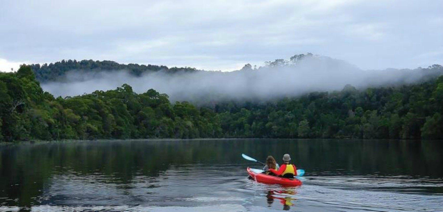 Canoe Wallpapers - Wallpaper Cave