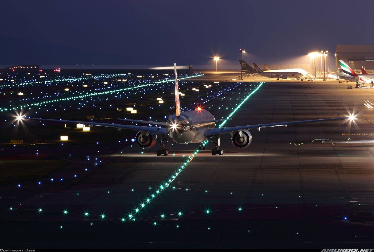 B777 Night Wallpapers - Wallpaper Cave
